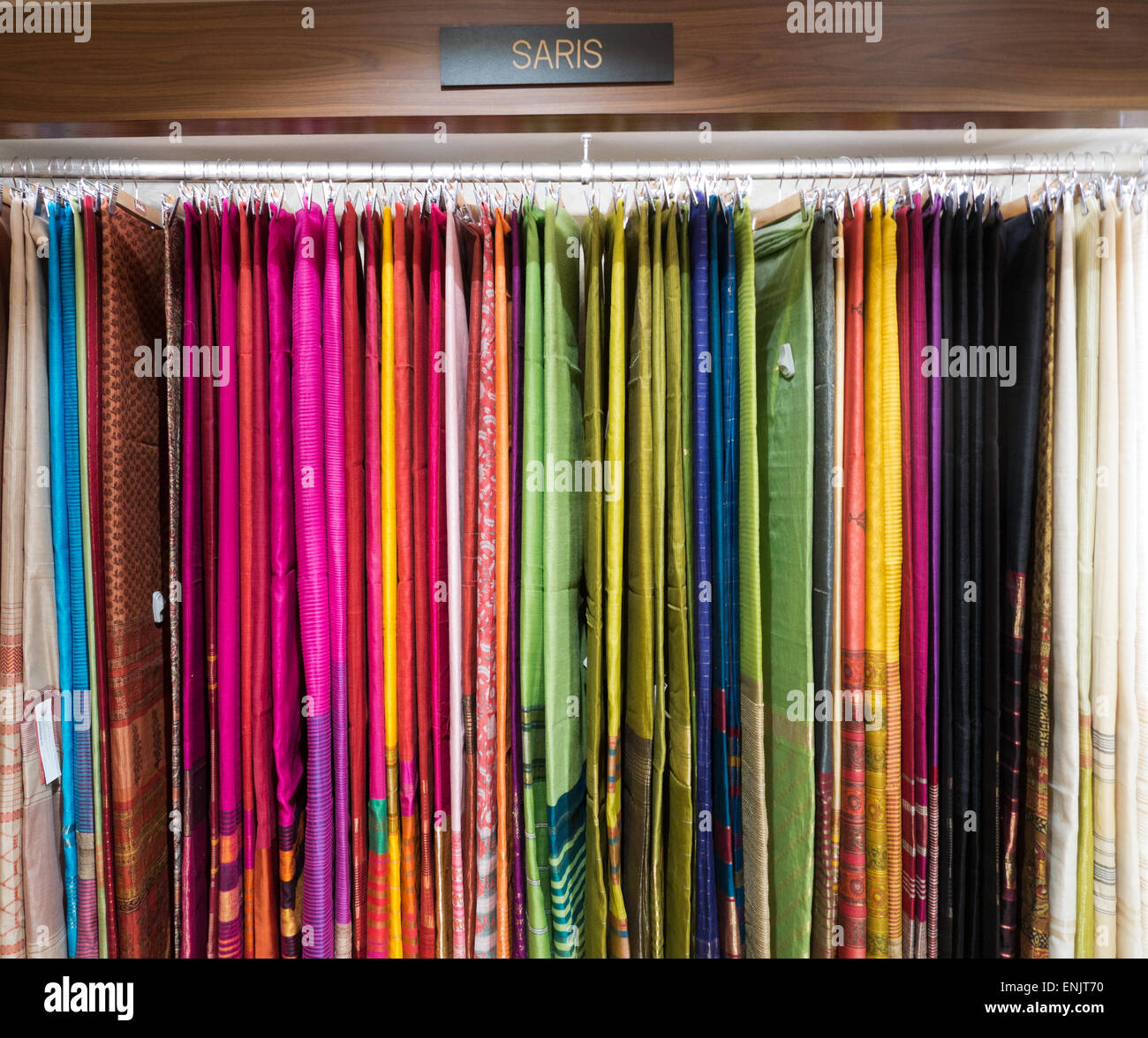 Display saris in indian shop hi-res stock photography and images - Alamy
