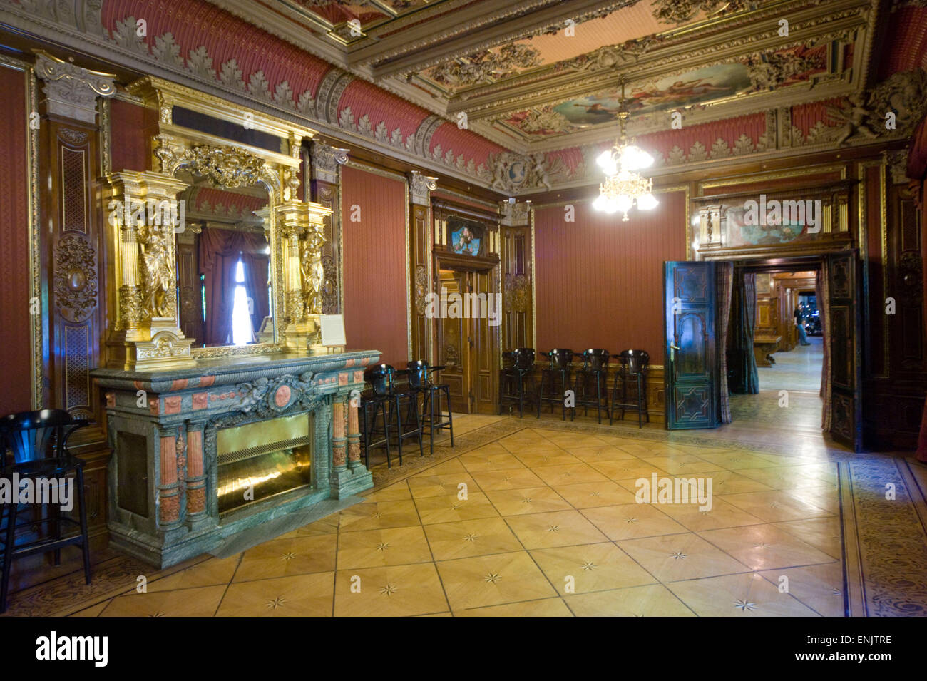 Lodz museum hi-res stock photography and images - Alamy