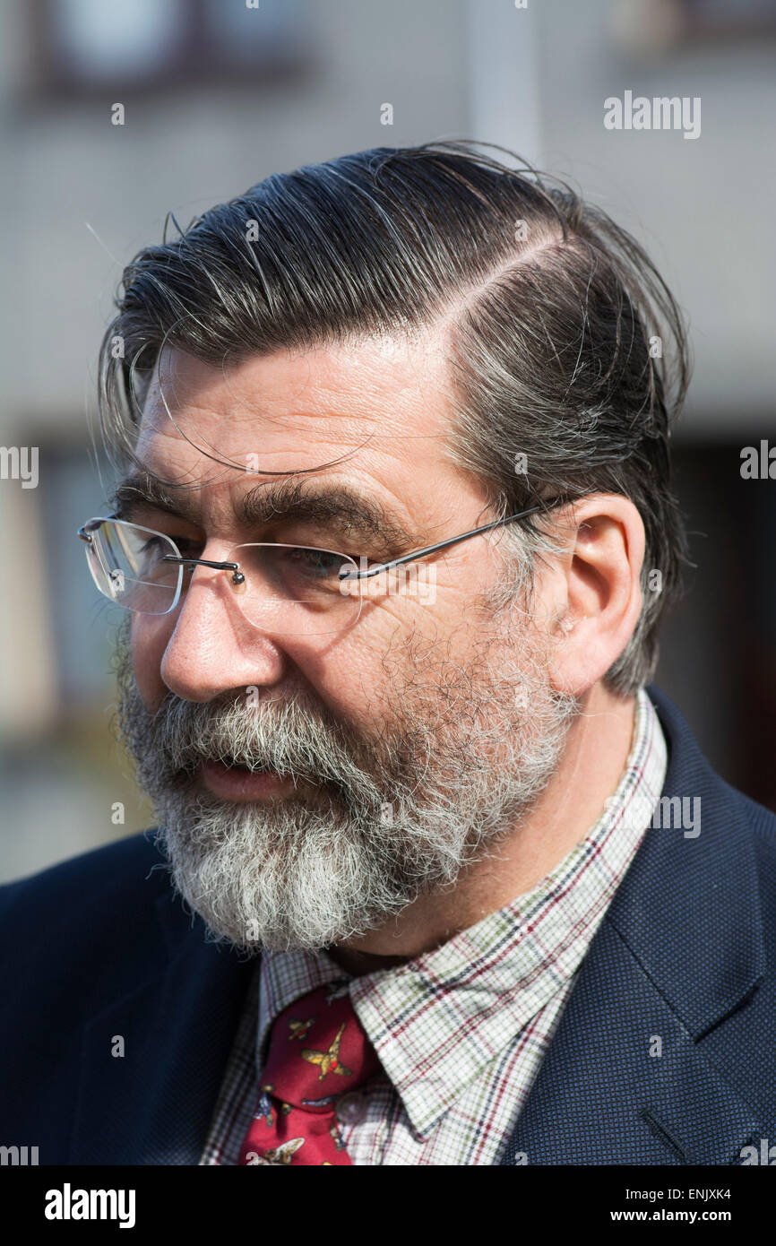 Viscount John Thurso on the 2015 campaign trail in Tain, Ross and ...