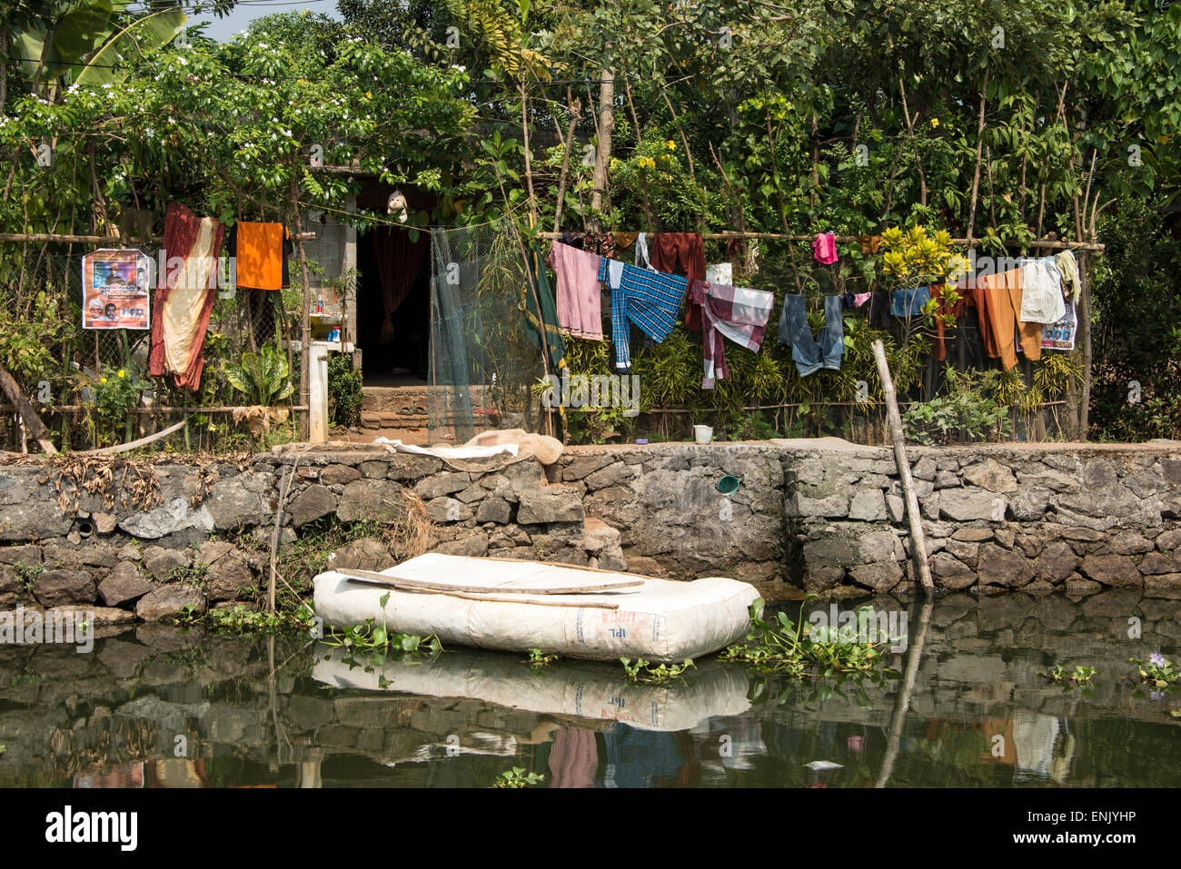Indian washline hi-res stock photography and images - Alamy