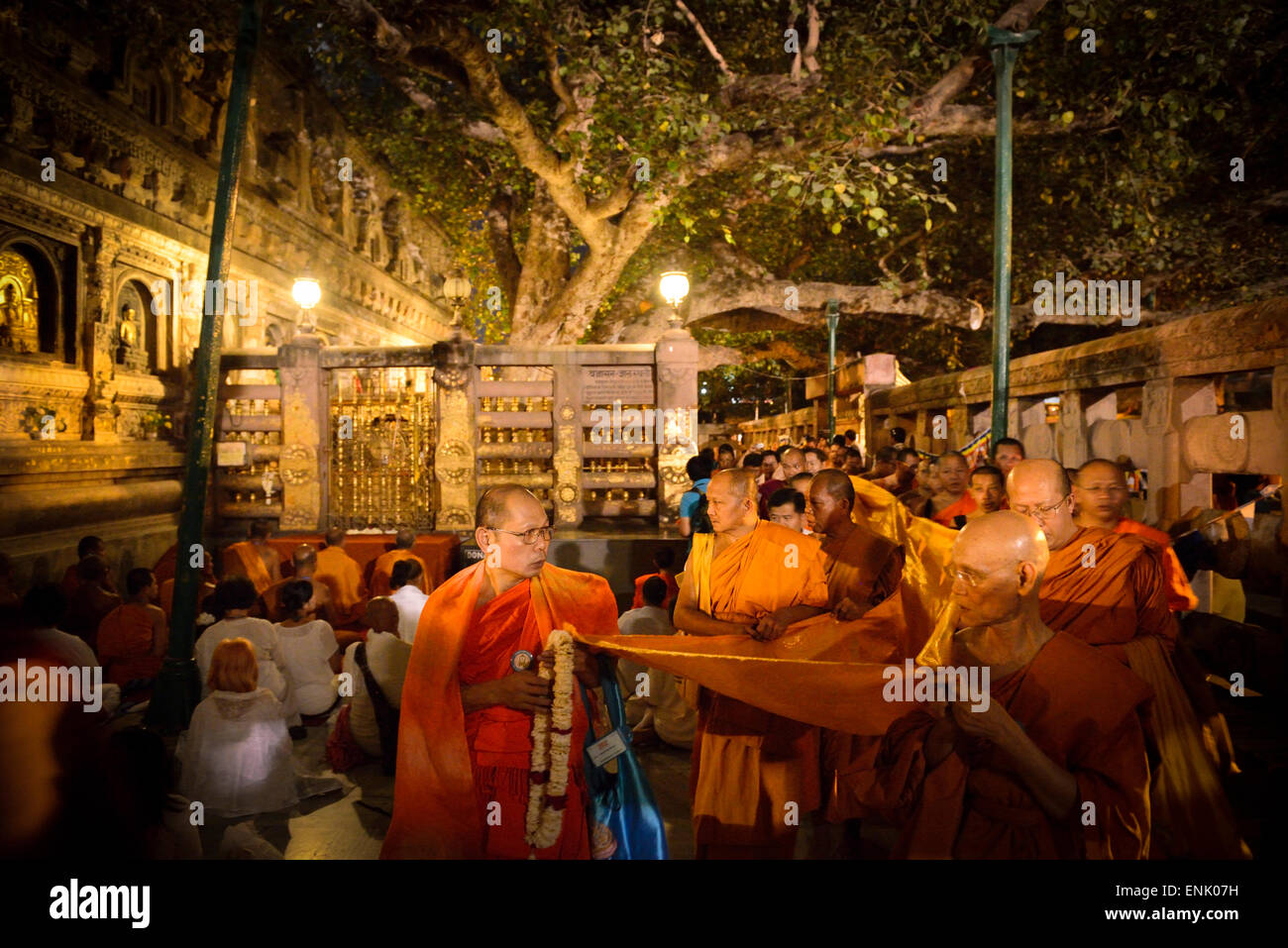 Buddhist holy place bodhgaya buddha hi-res stock photography and images ...