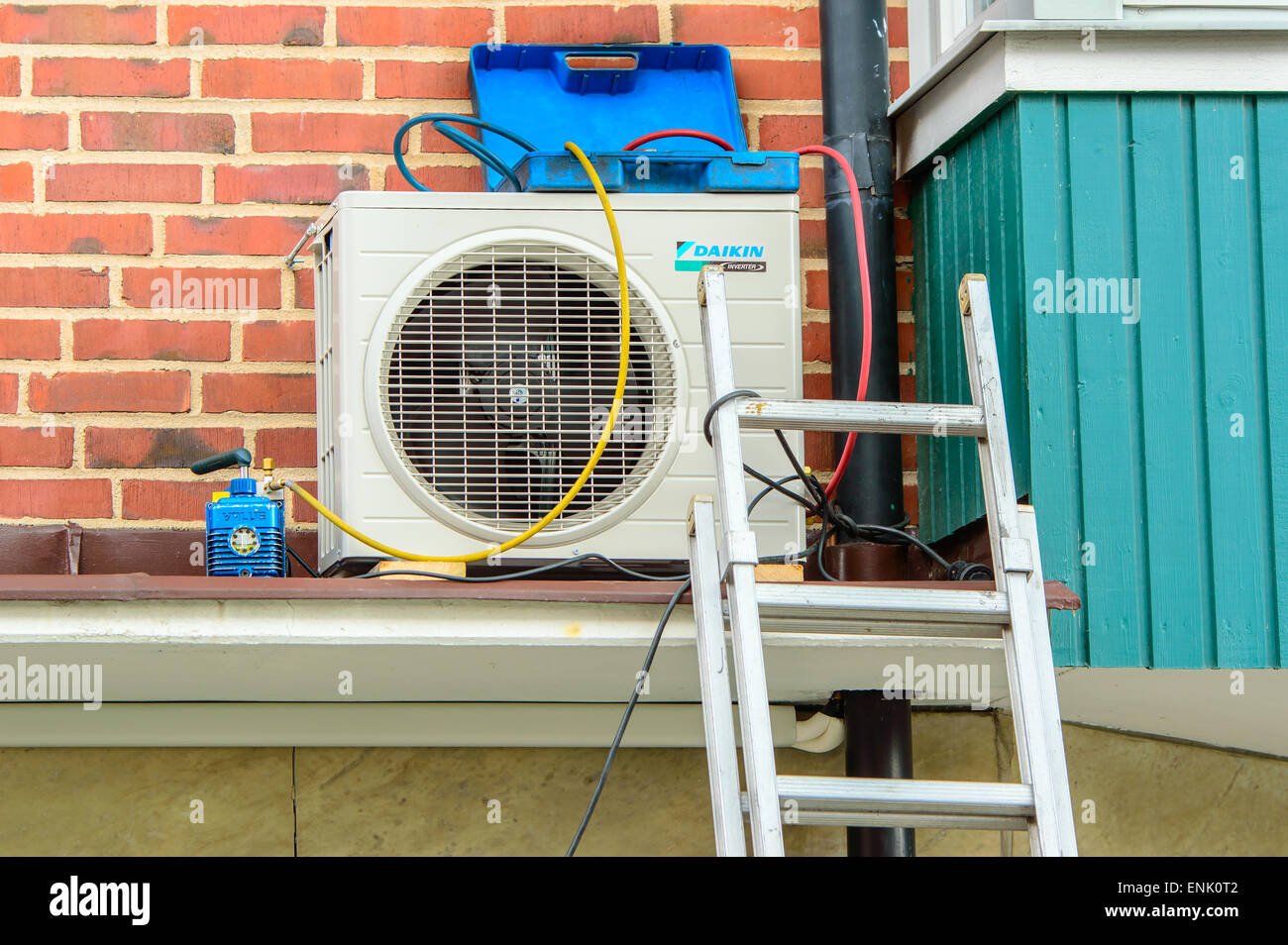Daikin hi-res stock photography and images - Alamy