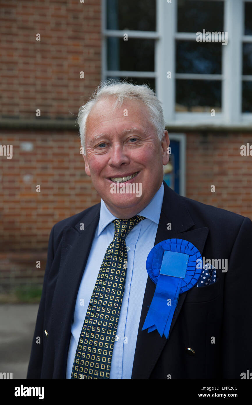 Bob Neill MP at St Nicholas Primary School in Chislehurst during the ...