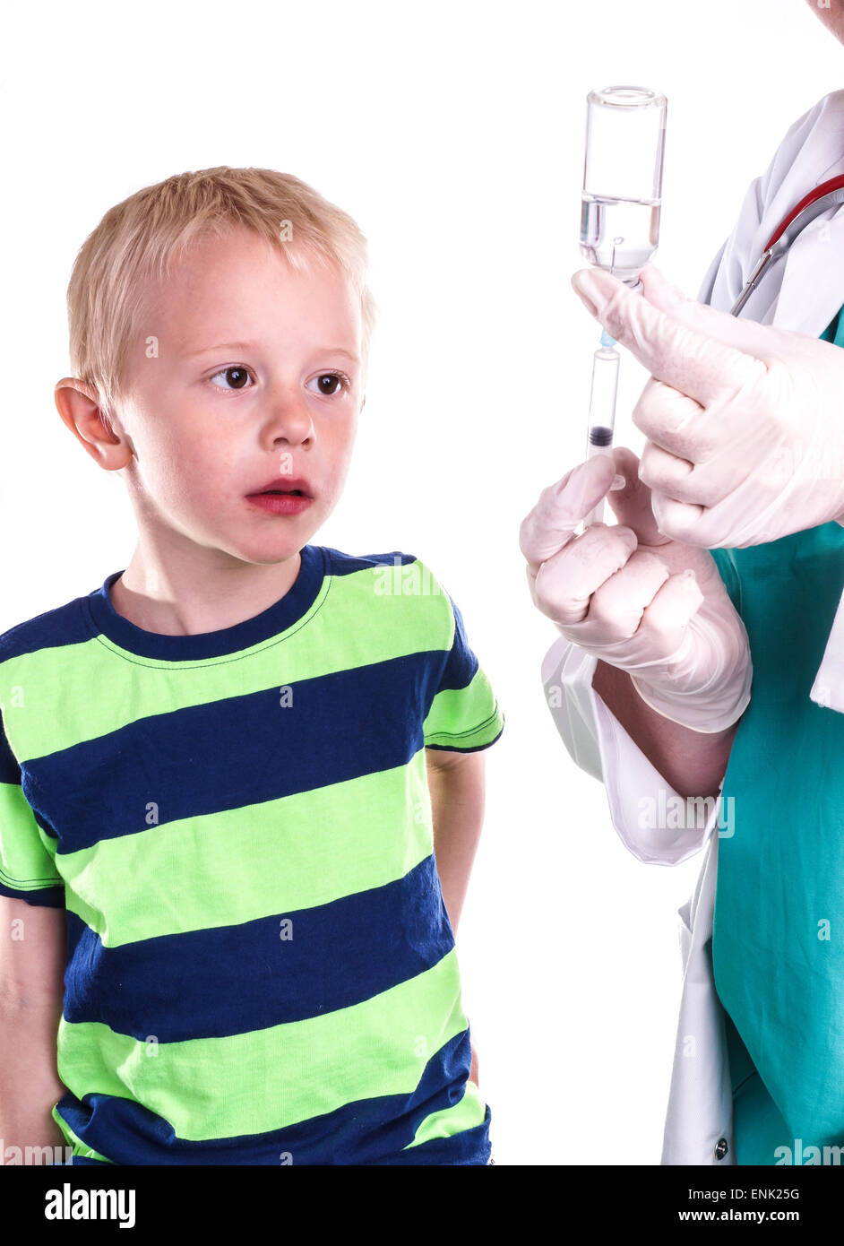 Nurse preparing injection hi-res stock photography and images - Alamy