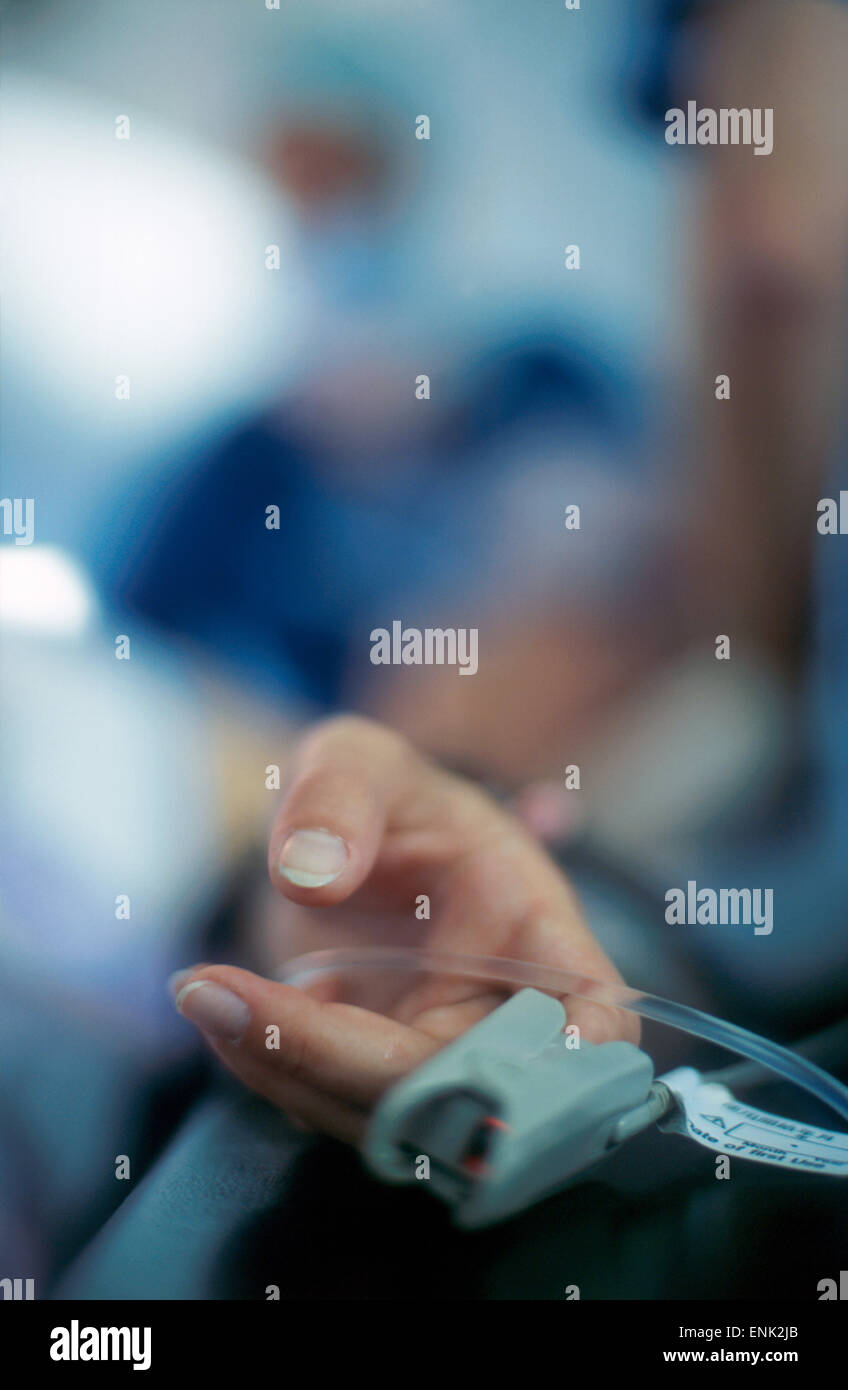 Pulse oximetry hi-res stock photography and images - Alamy