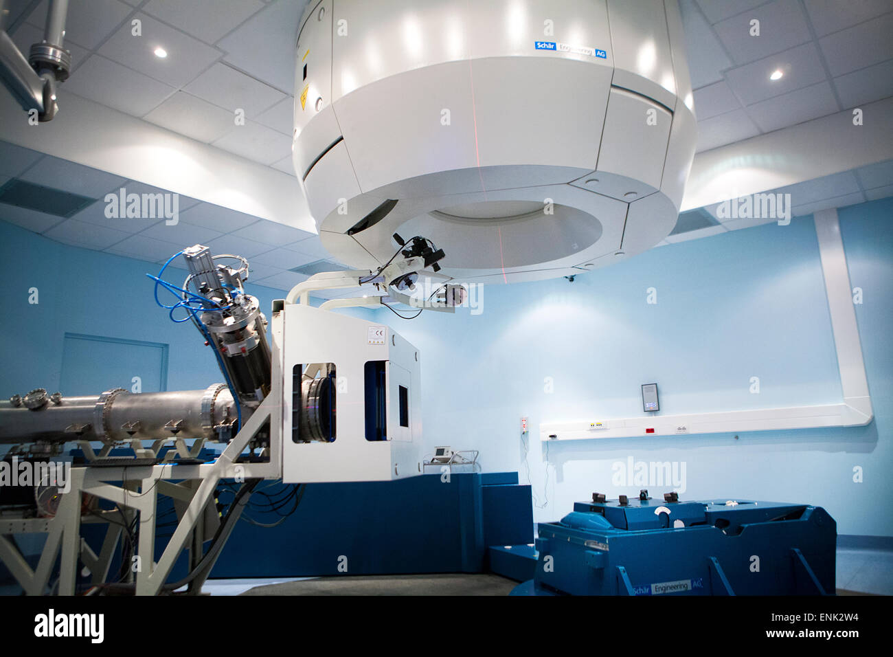 Proton therapy hi-res stock photography and images - Alamy