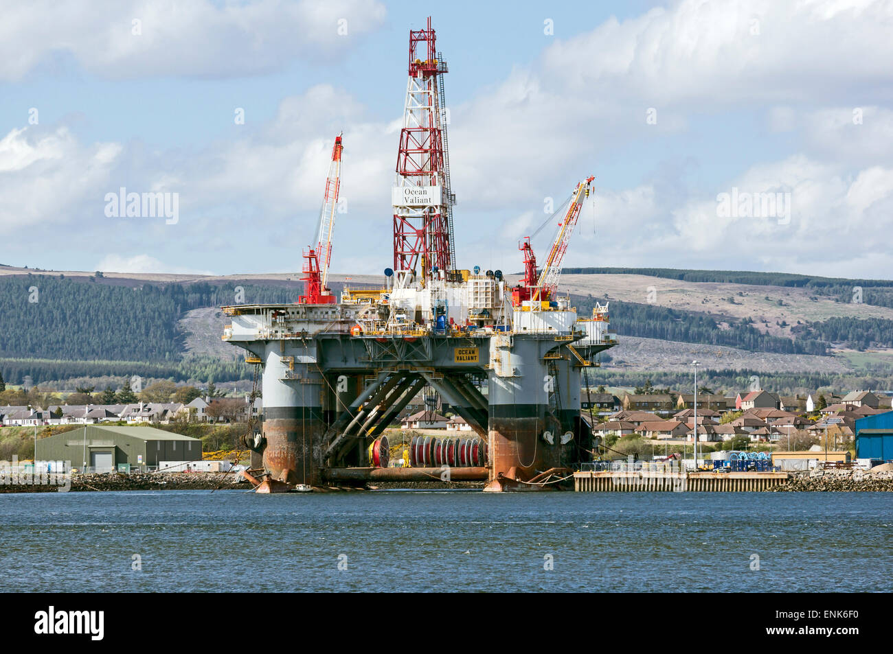 Oil drilling Rig Ocean Valiant anchored in the Cromarty Firth at the ...
