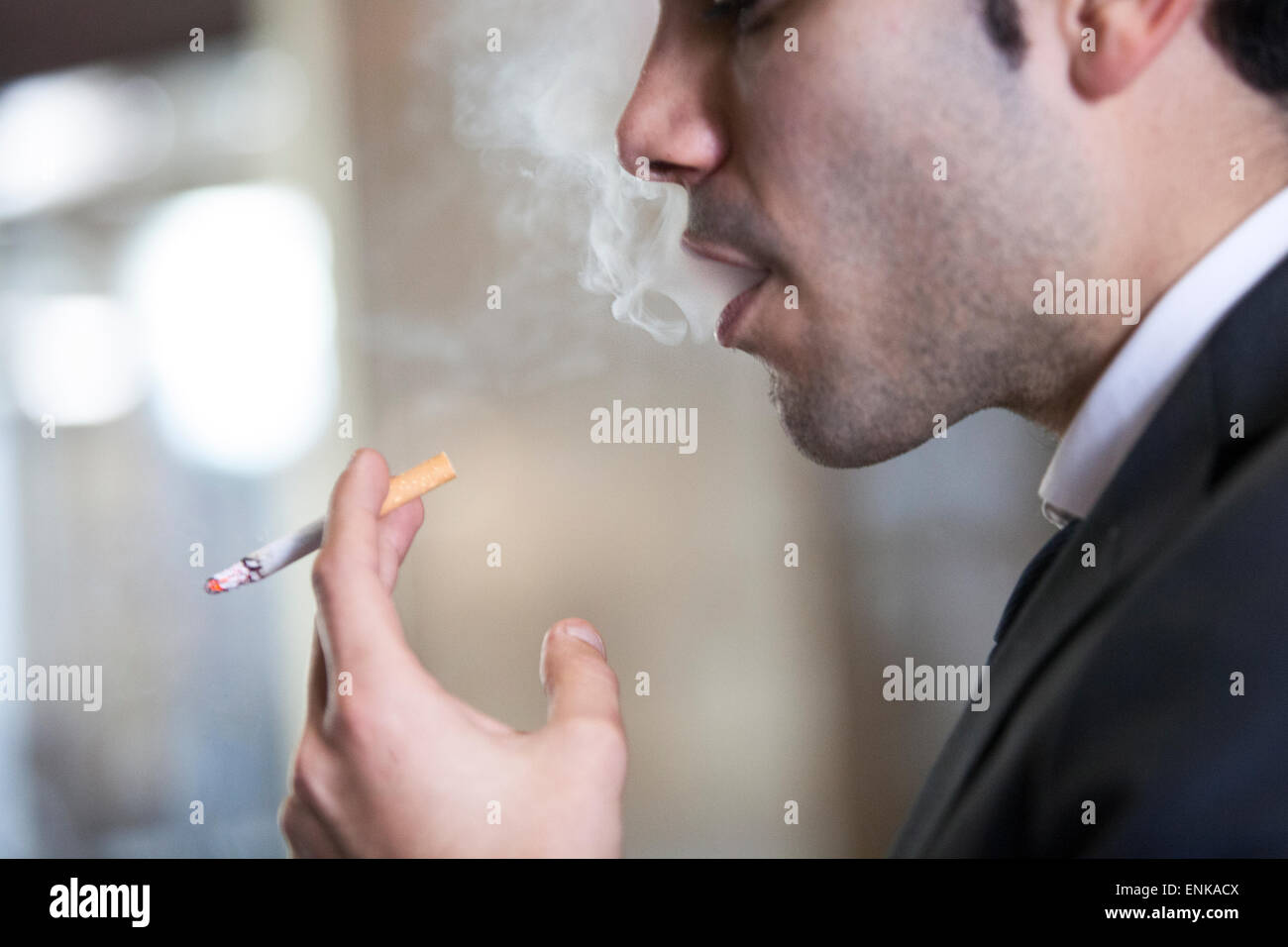 Smokey smoky smoking smoke hi-res stock photography and images - Alamy
