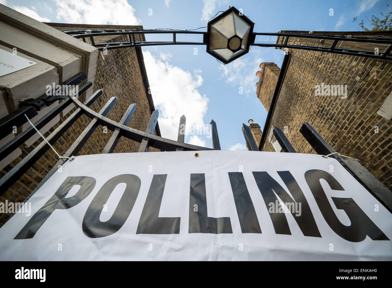 London, UK. 7th May, 2015. Polling Station at New Cross Road Baptist ...