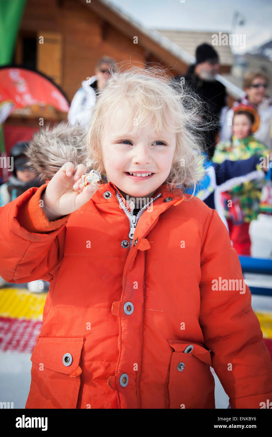 Senior school sports day hi-res stock photography and images - Alamy