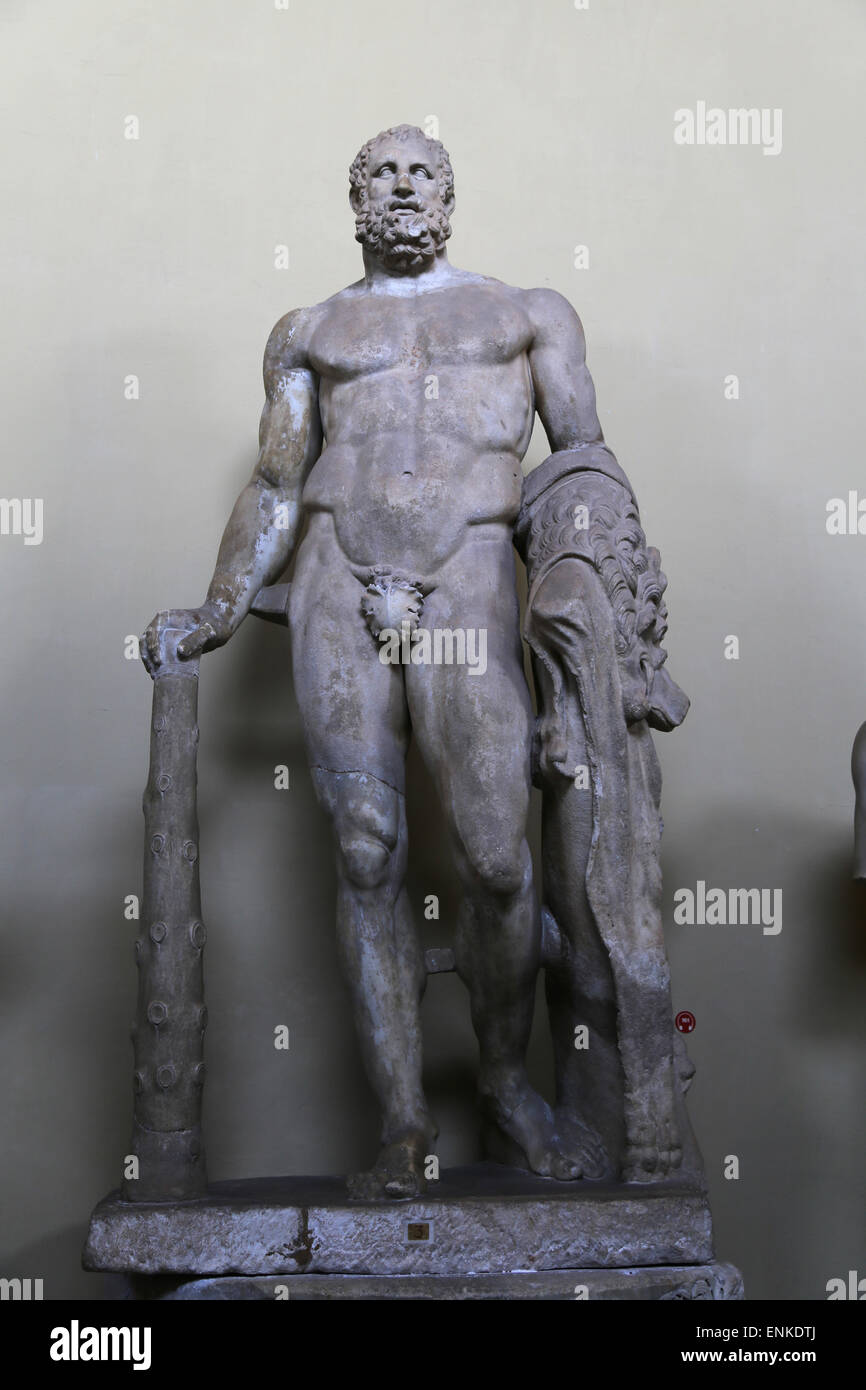 Statue hercules chiaramonti vatican museum hi-res stock photography and ...
