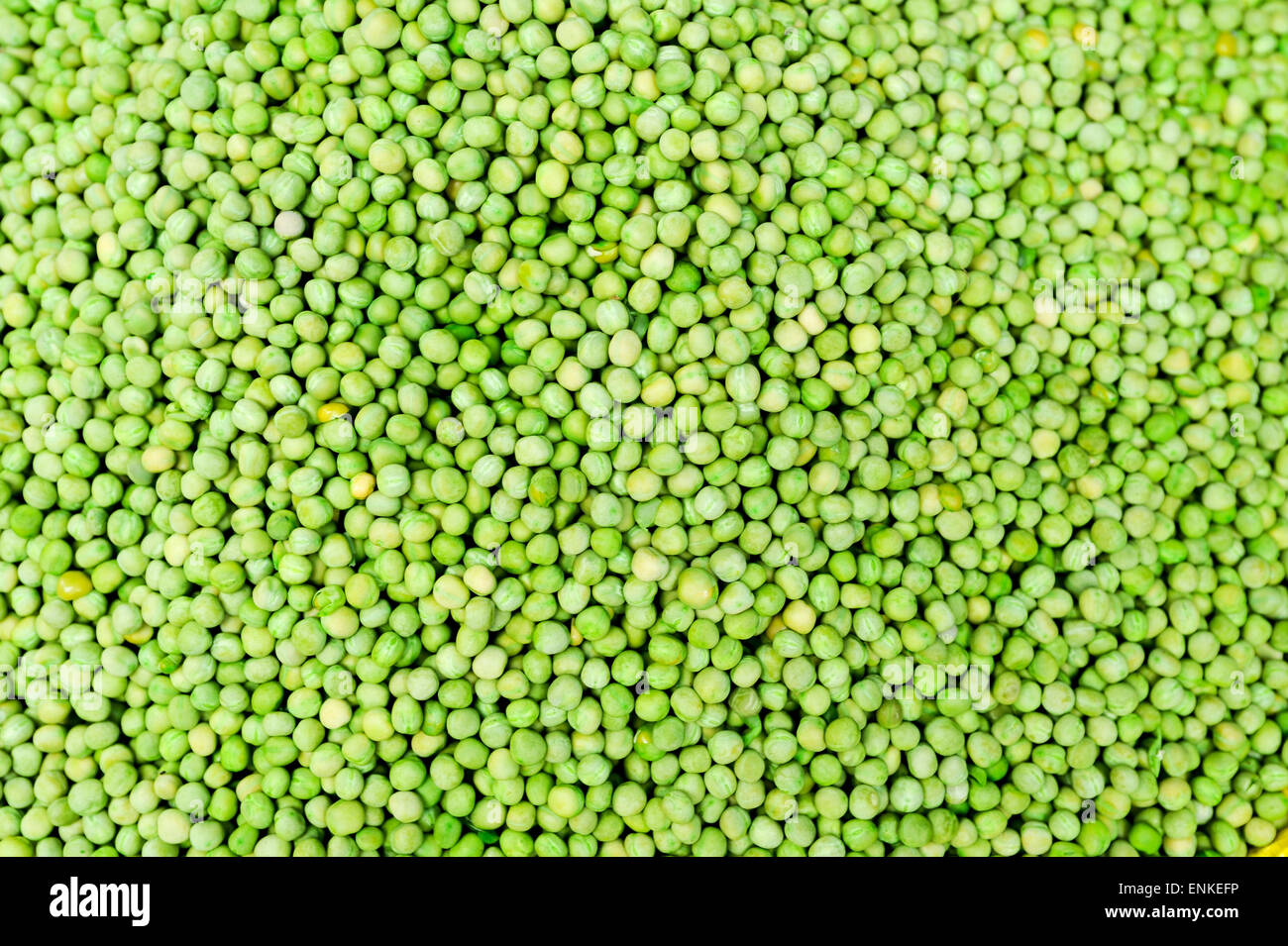 Green Peas background texture vegetable Stock Photo - Alamy