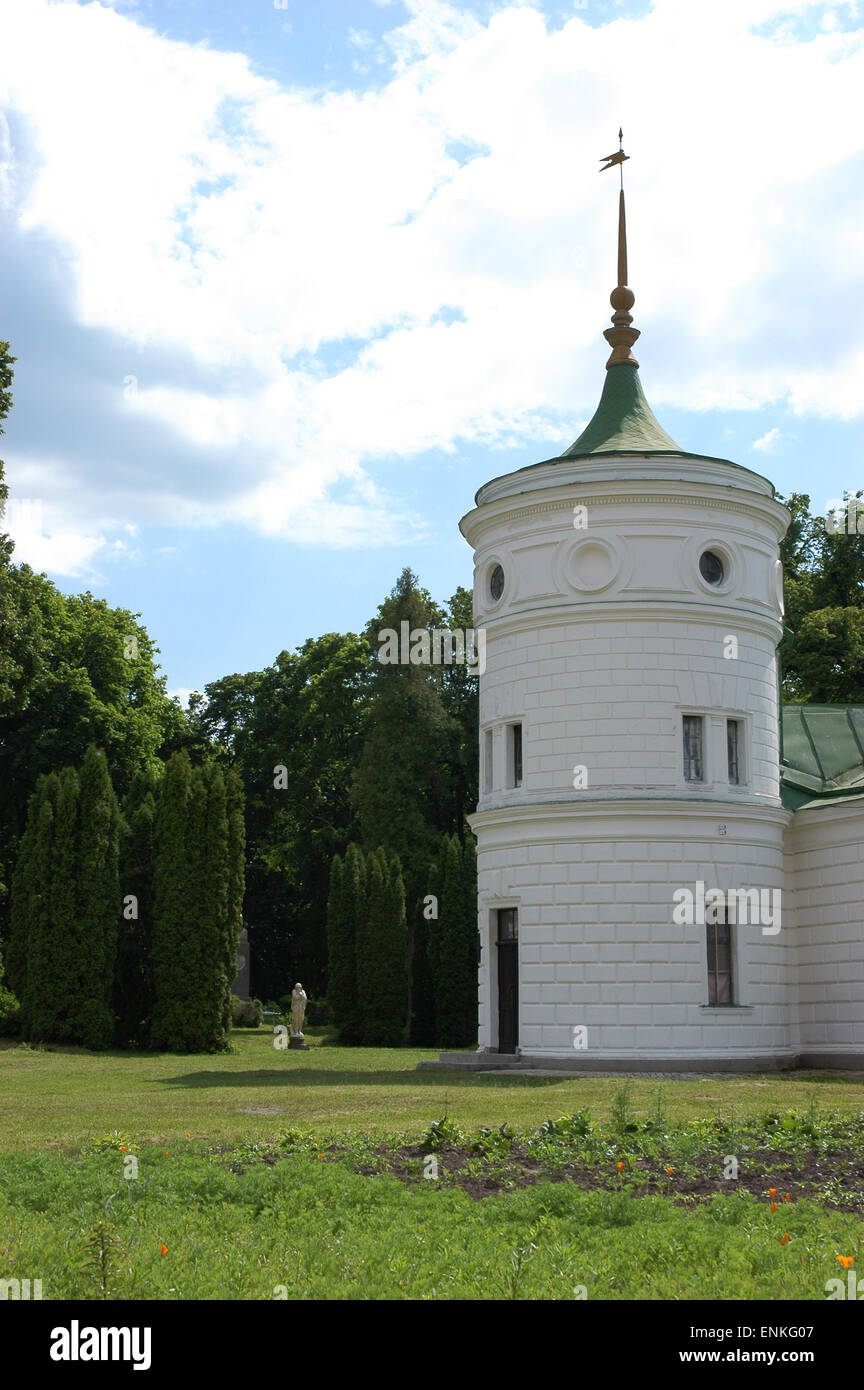 water tower Manor Tarnowski (XVIII-XIX c.). The palace and park complex ...