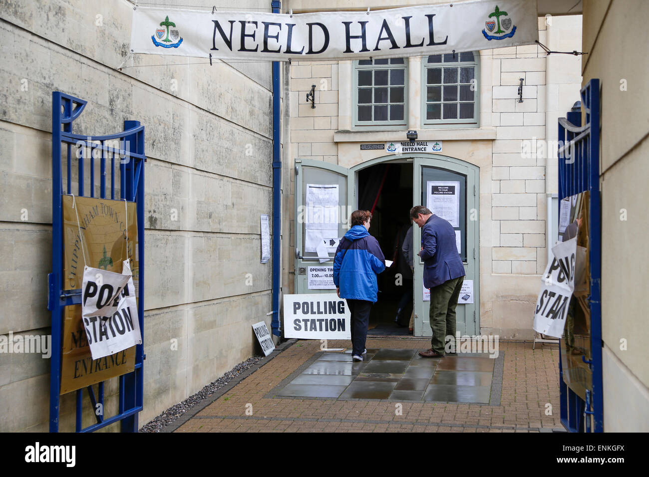 Chippenham station hi-res stock photography and images - Alamy
