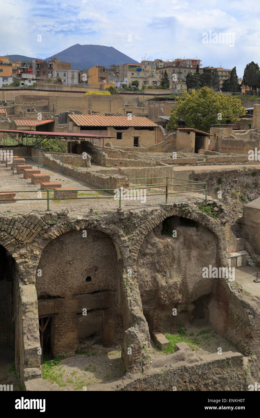 Herculaneum italy vesuvius hi-res stock photography and images - Alamy