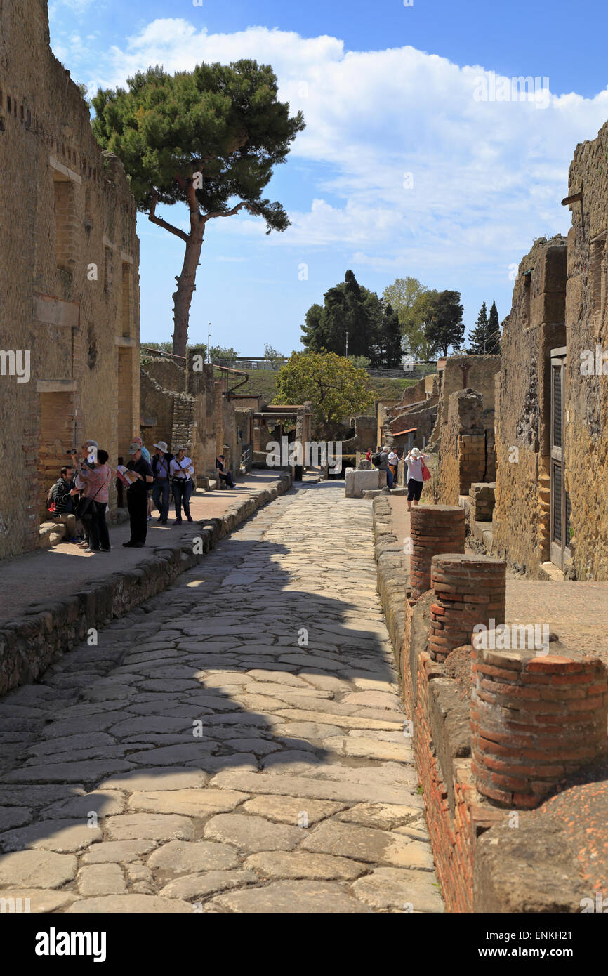 Herculaneum ercolano street hi-res stock photography and images - Alamy