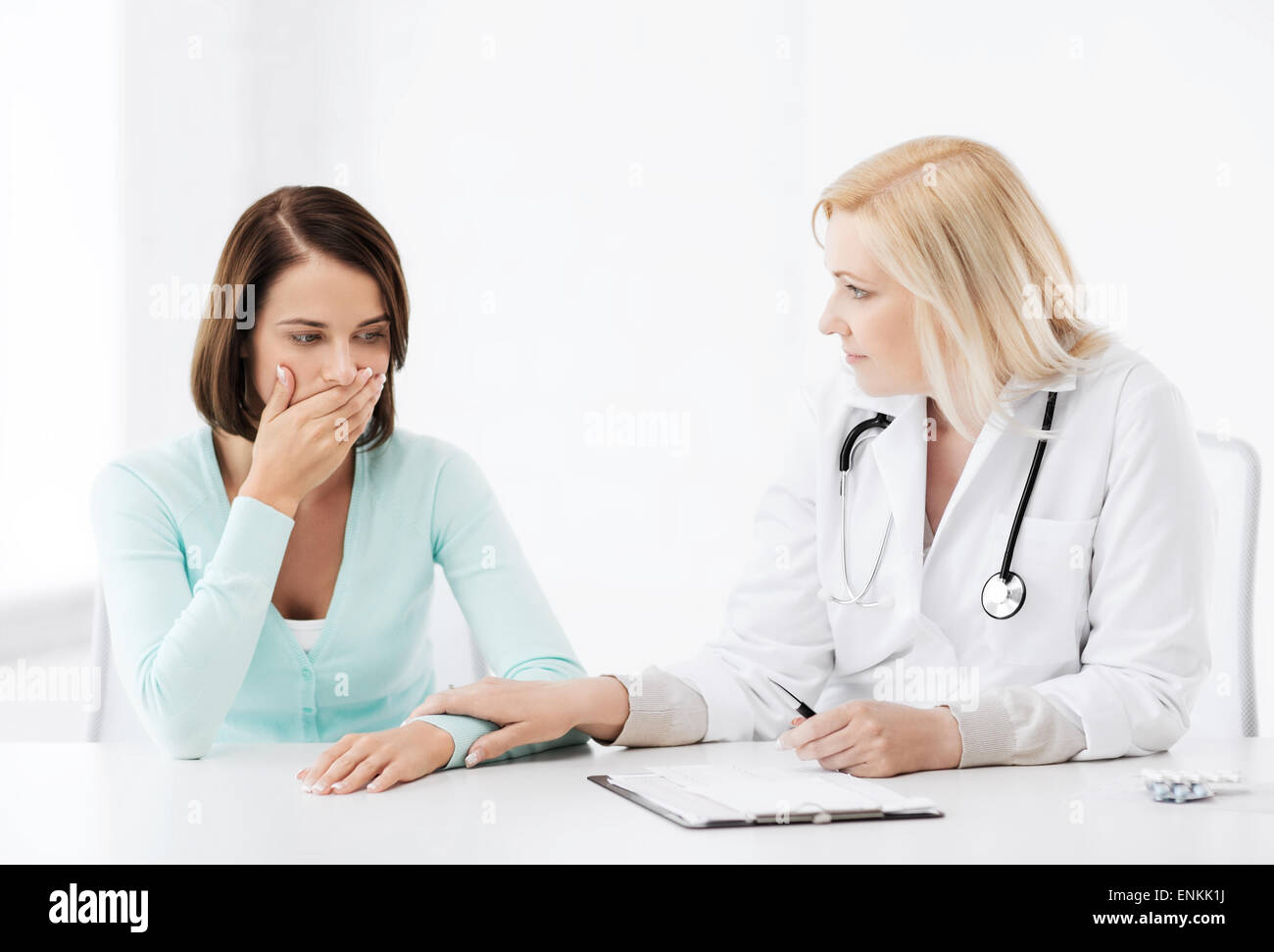 doctor with patient in hospital Stock Photo - Alamy