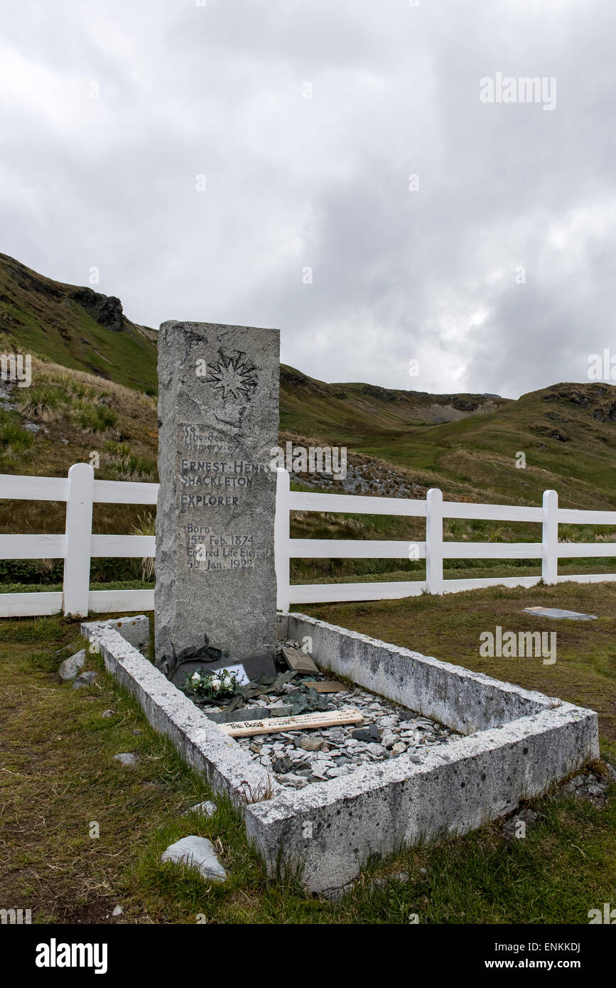Shackleton's grave in Grytviken South Georgia Stock Photo - Alamy
