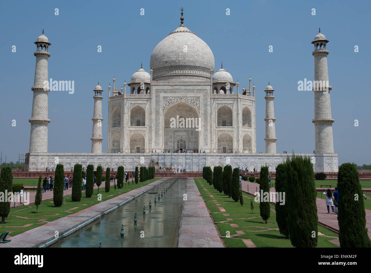 India, Agra, Taj Mahal. Famous landmark memorial to Queen Mumtaz Mahal ...