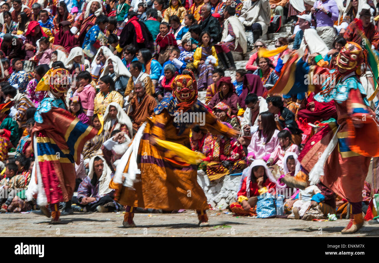 Dance of terrifying deities (Tungam) at Paro religious festival Bhutan ...