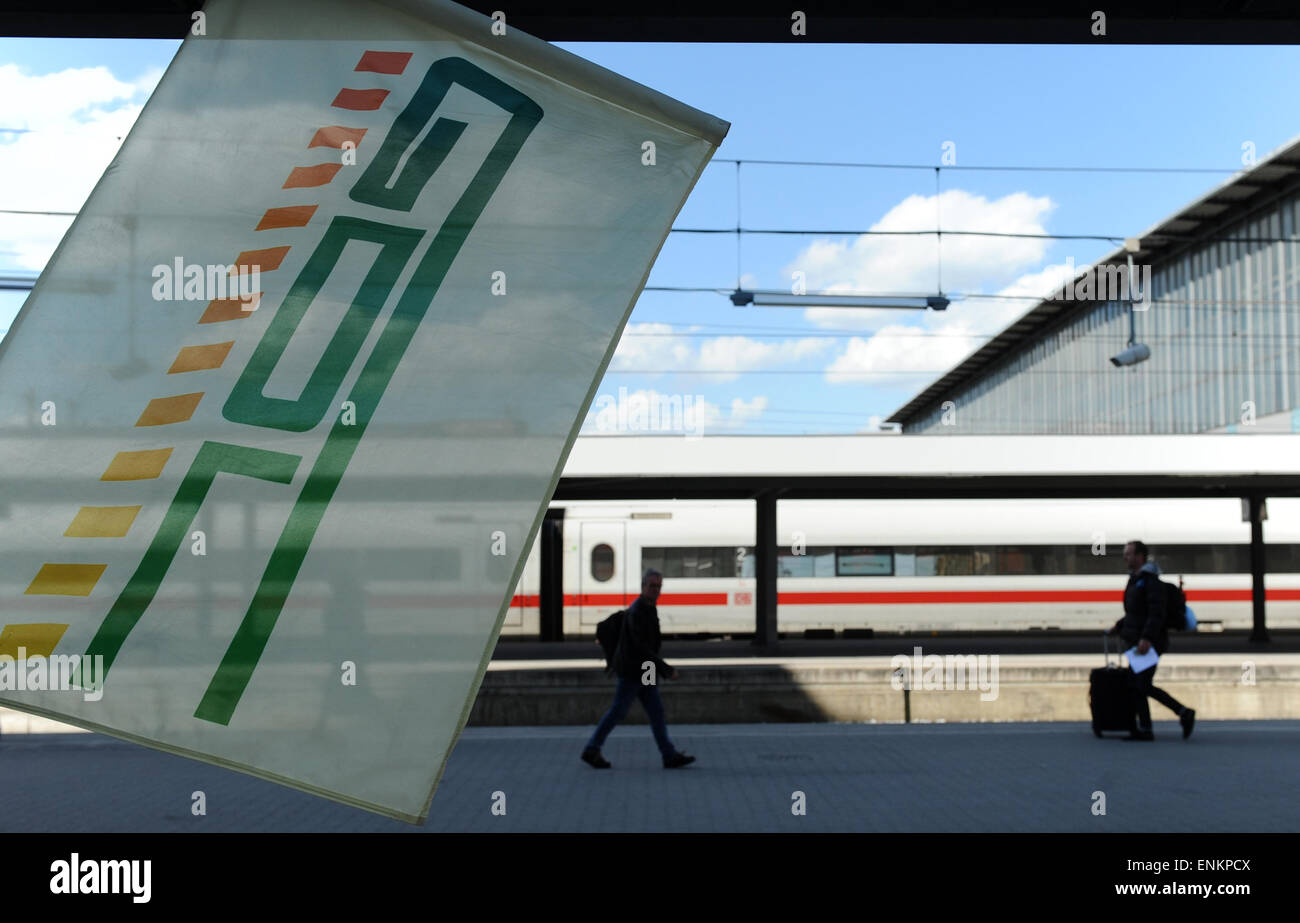 Munich, Germany. 07th May, 2015. A flag of German train drivers' union ...