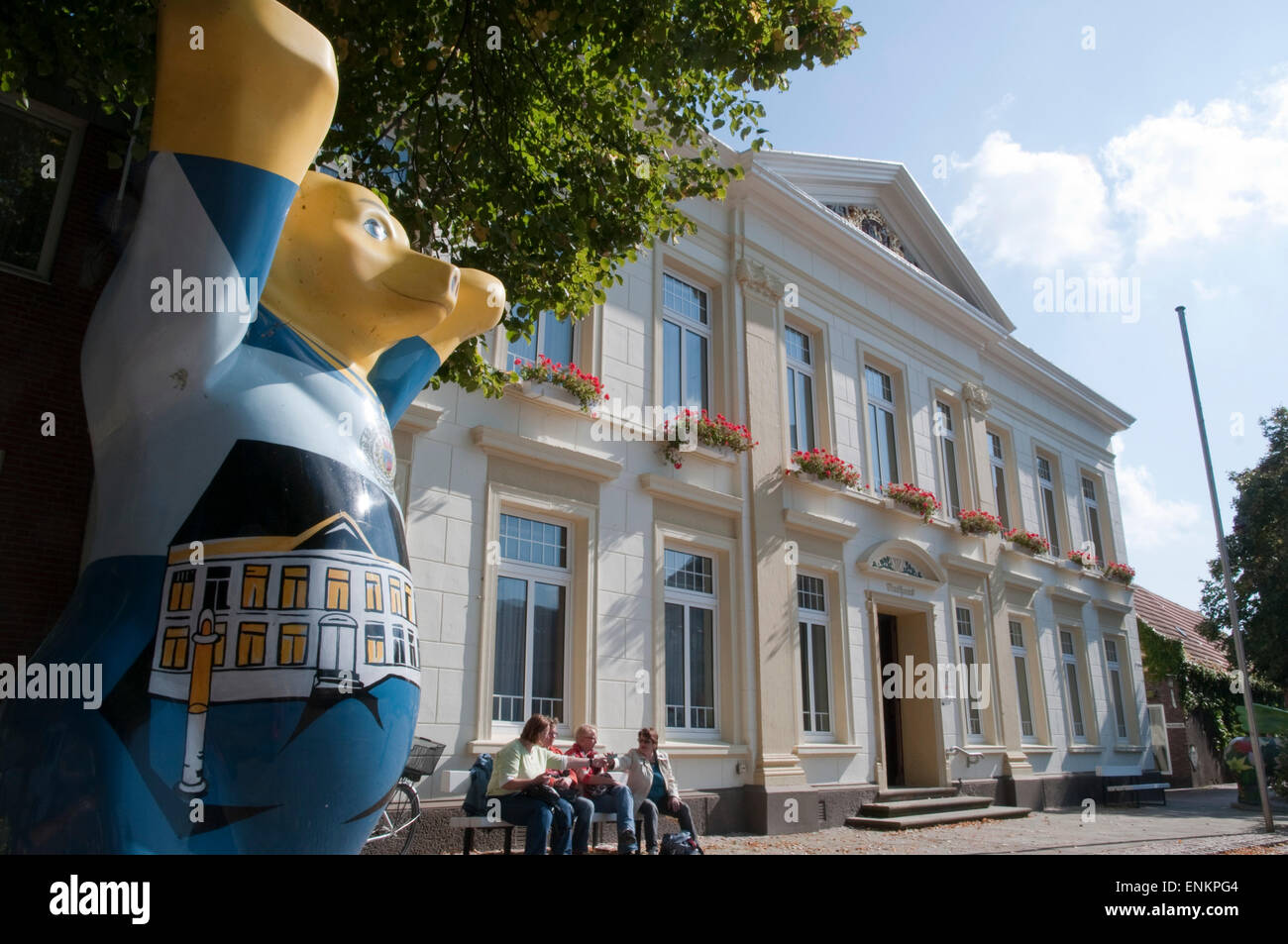 Esens hi-res stock photography and images - Alamy