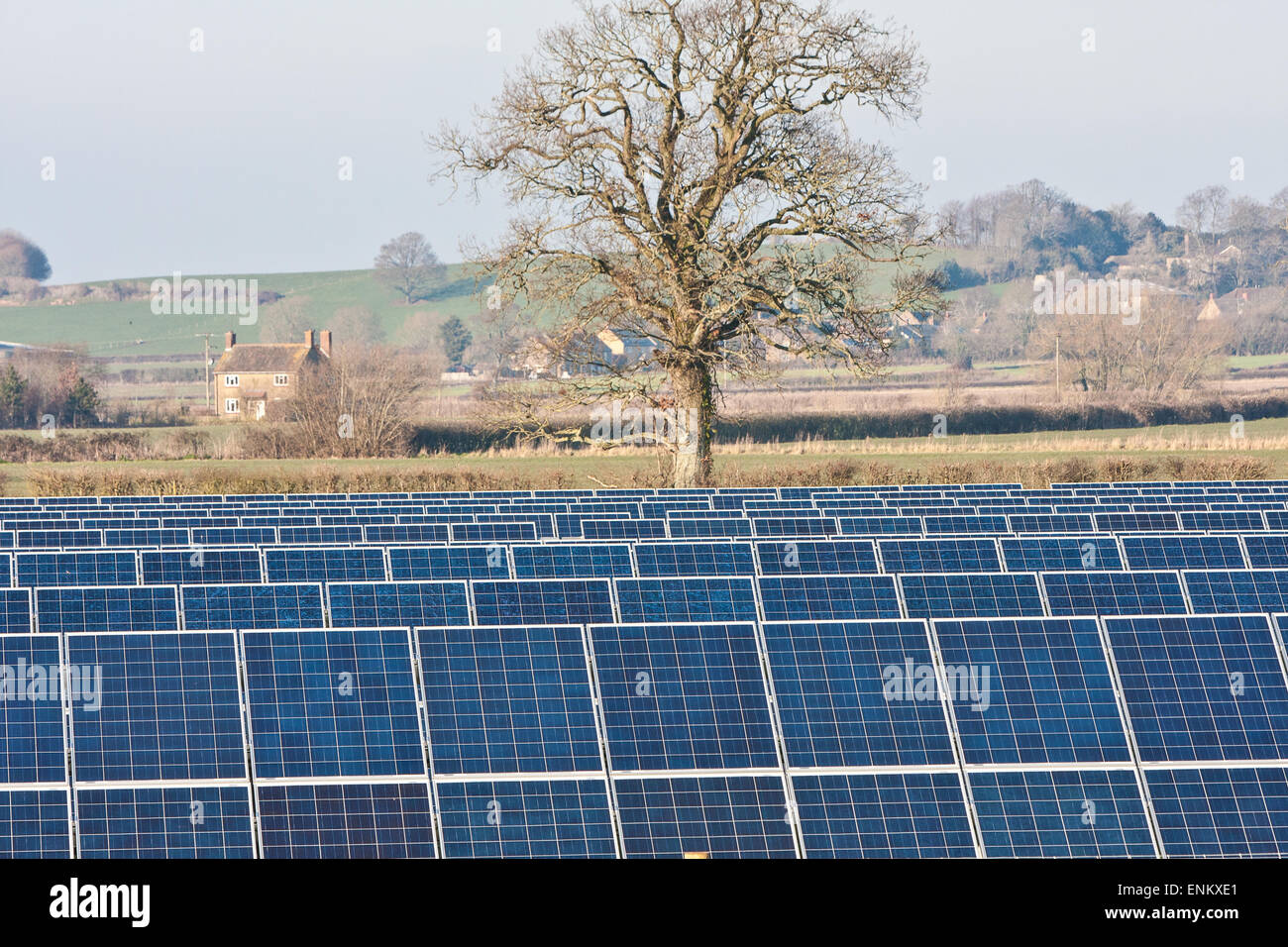 Solar farm in england hi-res stock photography and images - Alamy