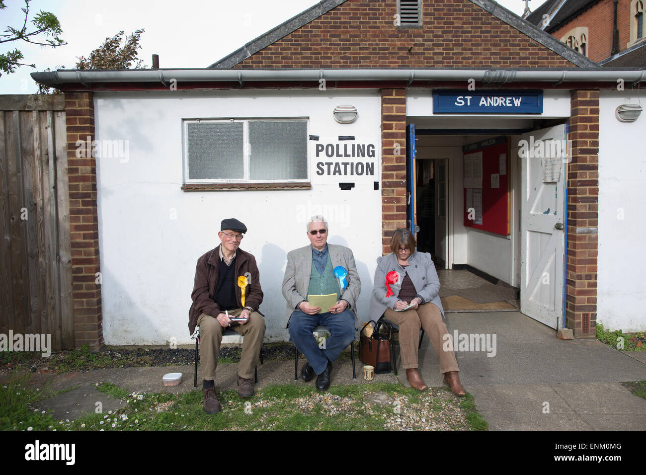 2015 general election hi-res stock photography and images - Alamy