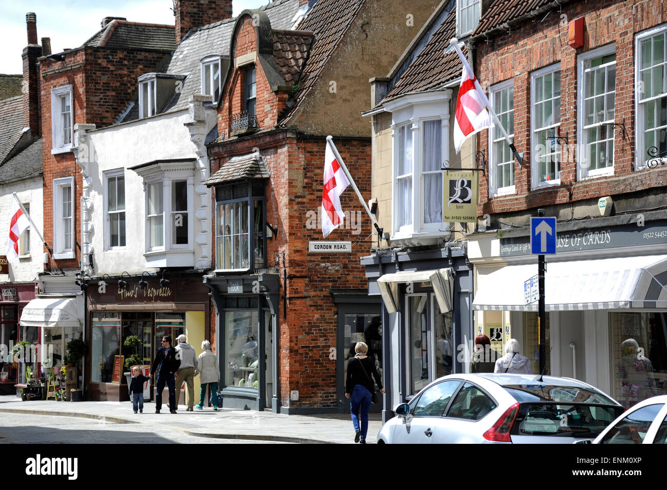 Street scene on Bailgate, Lincoln, UK Stock Photo - Alamy