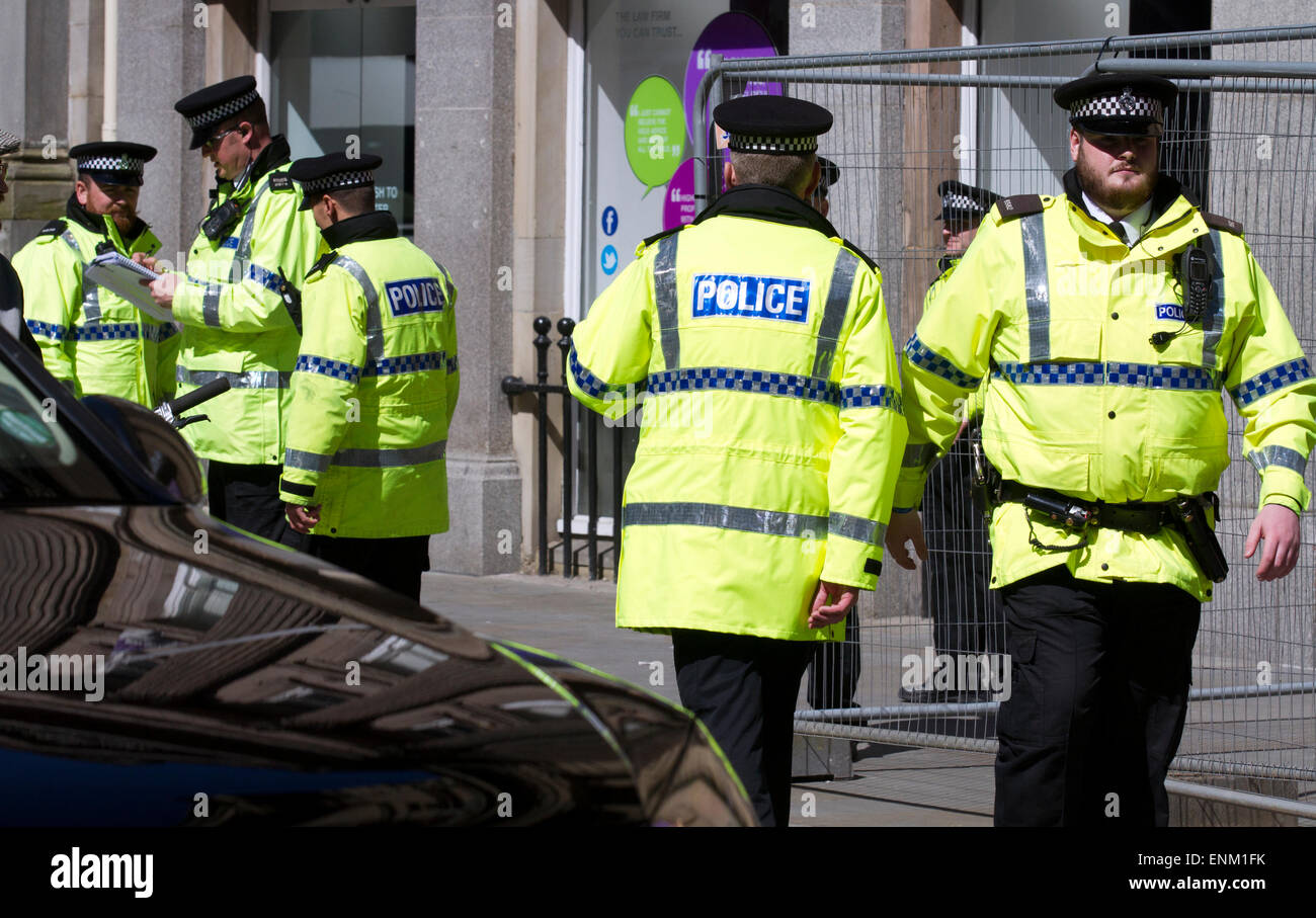 police force officer service policeman pc wpc cop copper law ...