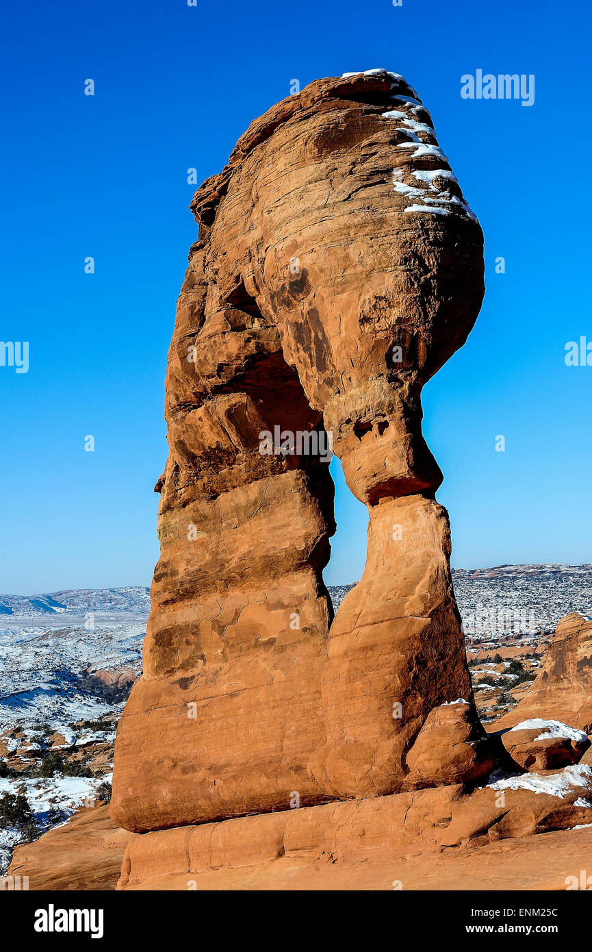 Delicate arch winter hi-res stock photography and images - Alamy