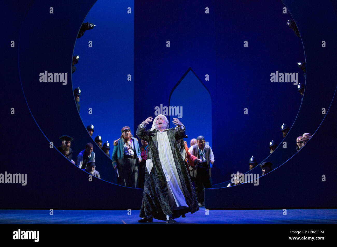 London, UK. 7 May 2015. Andrew Shore as Major-General Stanley. Dress ...