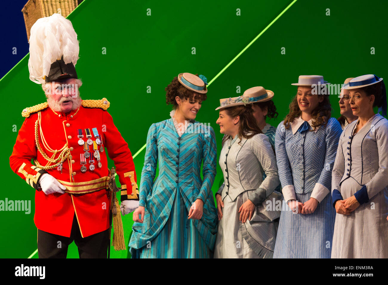 London, UK. 7 May 2015. Andrew Shore as Major-General Stanley. Dress ...