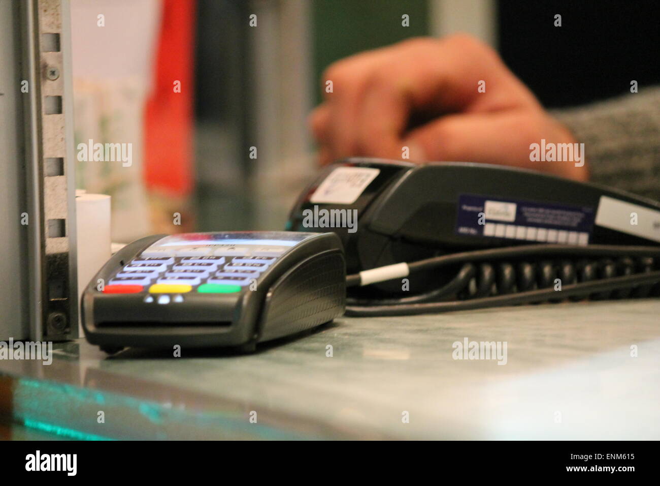 credit card payment machine and cashier Stock Photo - Alamy