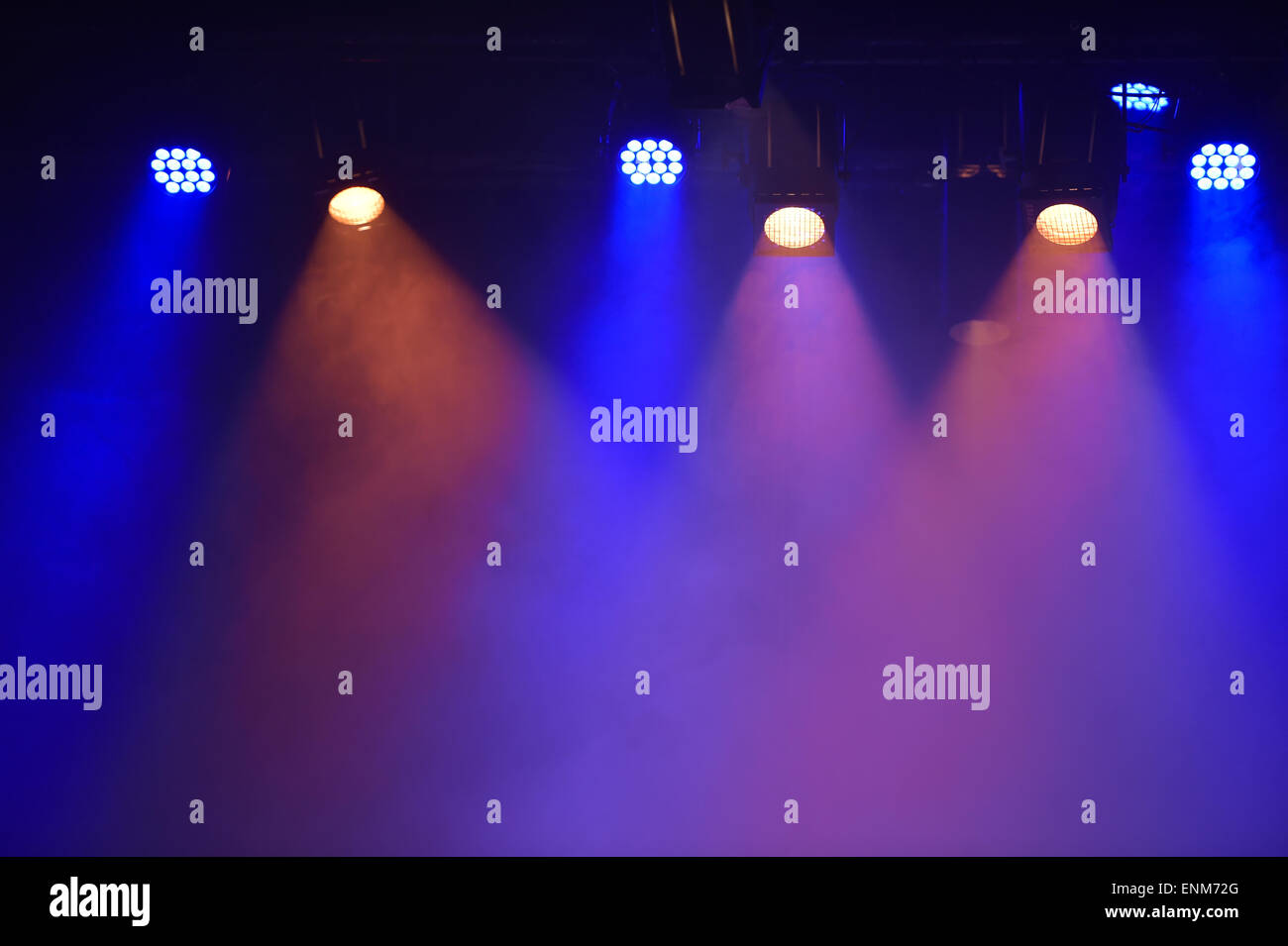 Lighting with colour hi-res stock photography and images - Alamy
