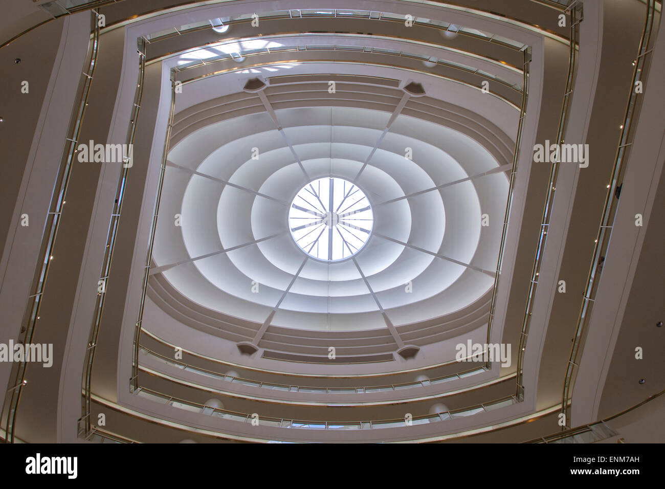 White layered dome hi-res stock photography and images - Alamy