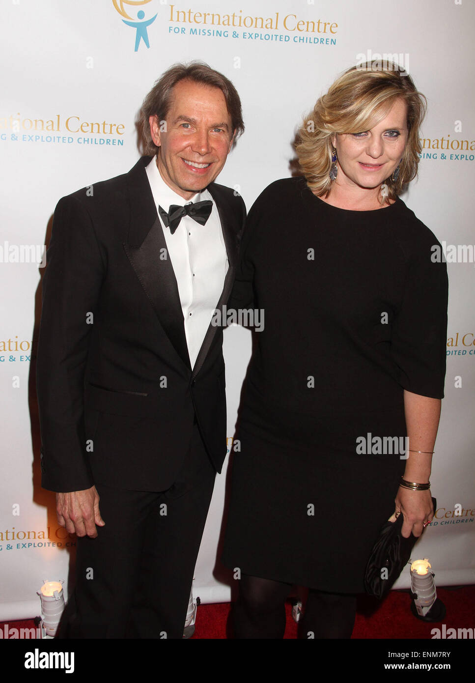 Jeff koons and wife hi-res stock photography and images - Alamy