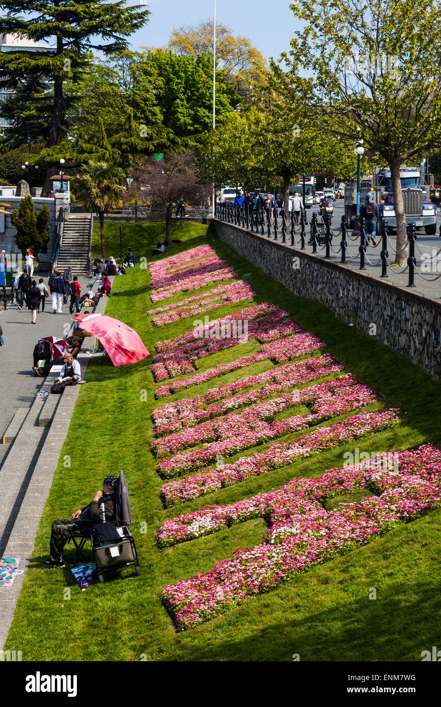 Floral banner "Welcome to Victoria" in the Victoria Inner Harbour Stock ...