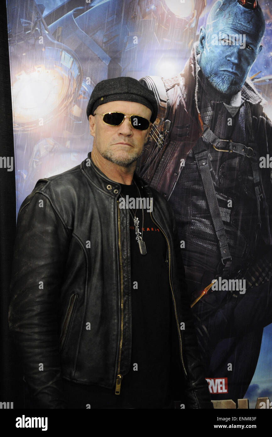 Michael rooker days of thunder hi-res stock photography and images - Alamy