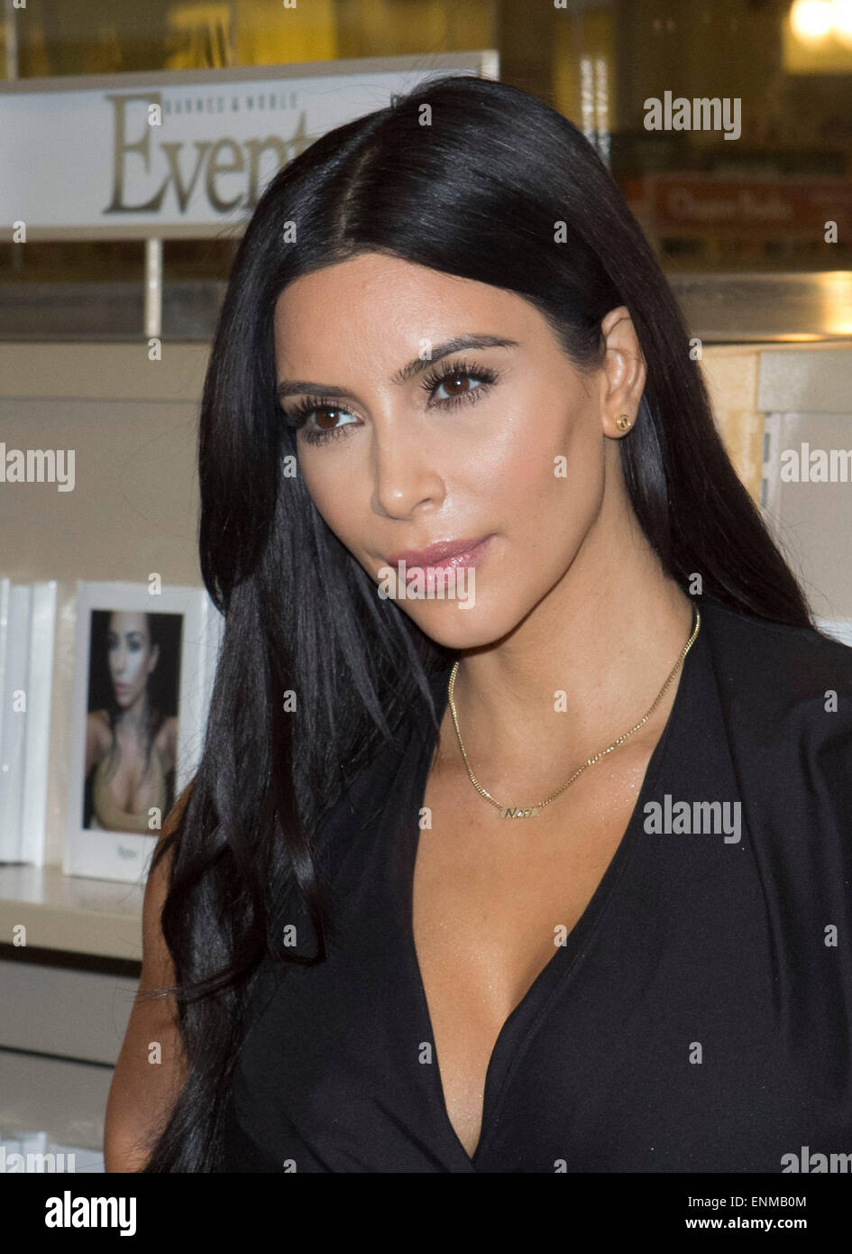 Los Angeles, California, USA. 7th May, 2015. Kim Kardashian West Book ...