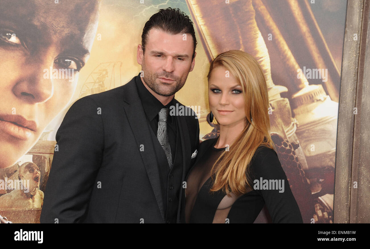 Steve dunlevy ellen hollman mad max hi-res stock photography and images ...