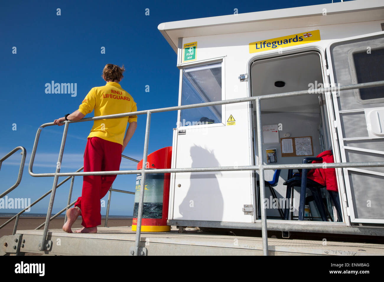 rnli lifeguard sea save rescue rescuer emergency drown drowning water ...