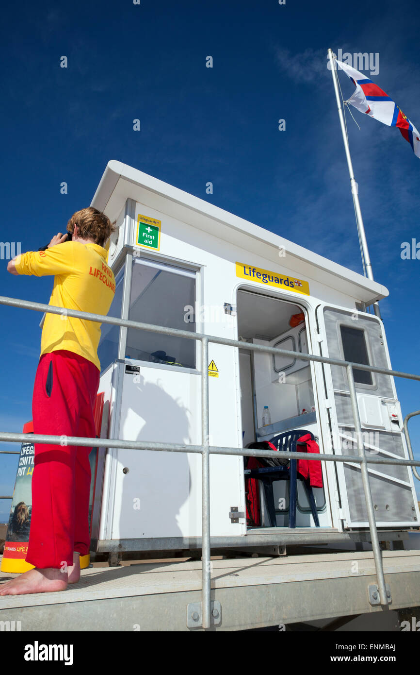 rnli lifeguard sea save rescue rescuer emergency drown drowning water ...