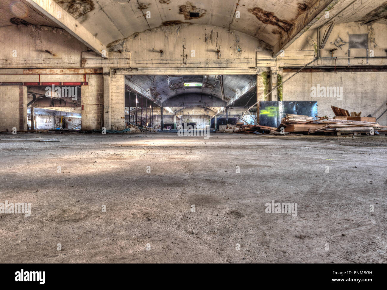 Inside old derelict warehouse hi-res stock photography and images - Alamy