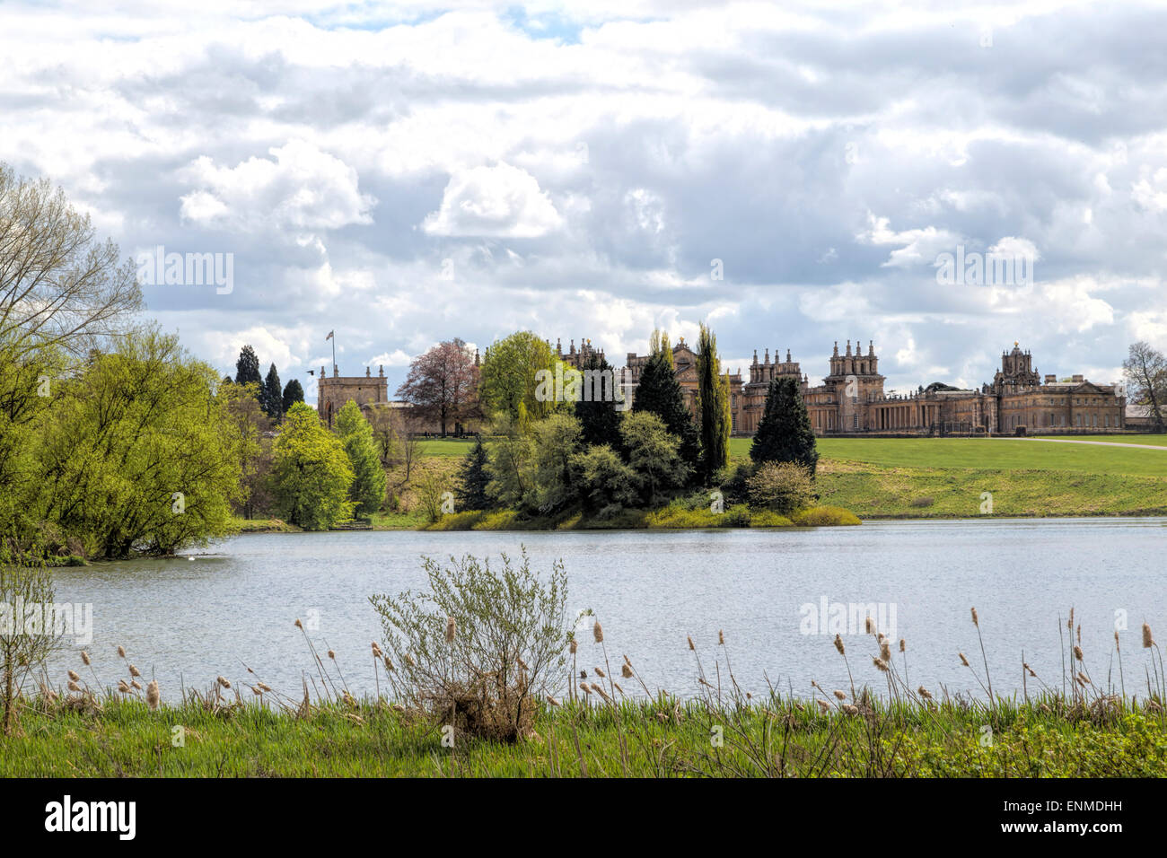 View from the Queen Pool on View on Blenheim Palace, Woodstock ...