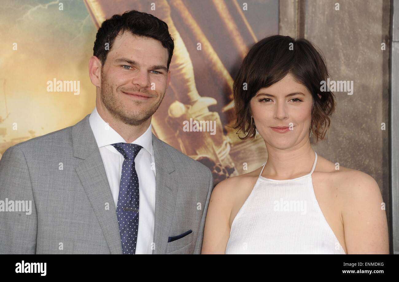 Los Angeles, California, USA. 7th May, 2015. Josh Helman, Jennifer ...