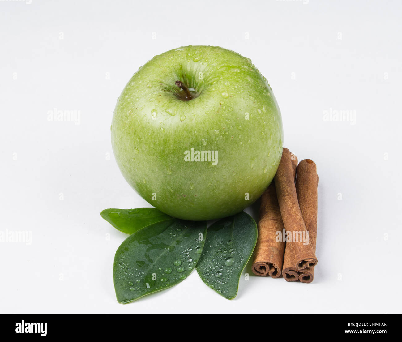 apple with cinnamon Stock Photo - Alamy
