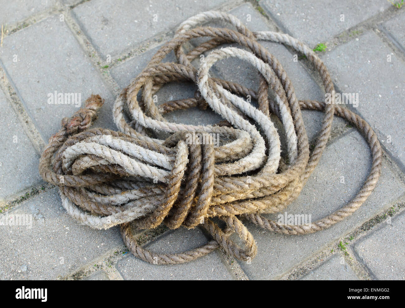 Strong rope hi-res stock photography and images - Alamy
