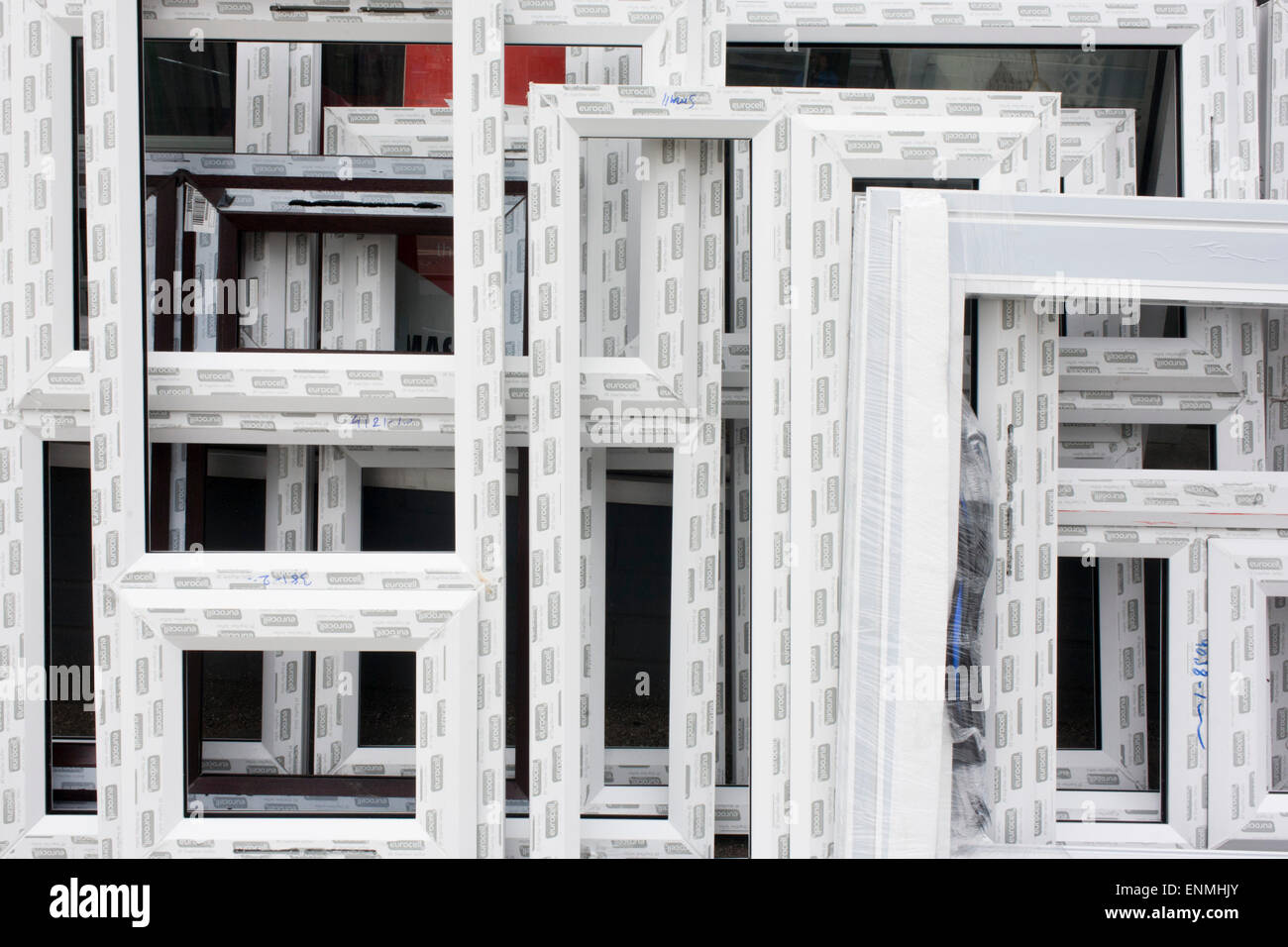 Glazing and frames shop hi-res stock photography and images - Alamy