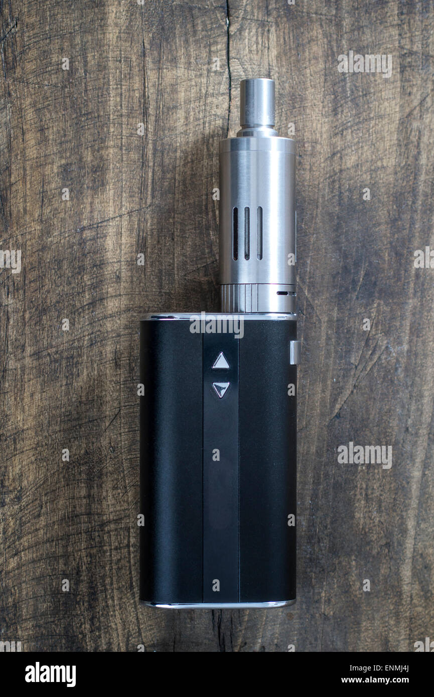 Smoking objects hi-res stock photography and images - Alamy